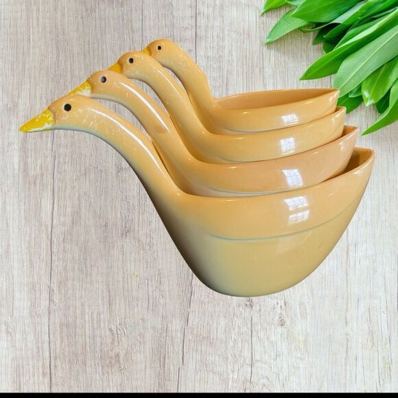 No Brand | Kitchen | Vintageyellow Melamine Stacking Nesting Country ...